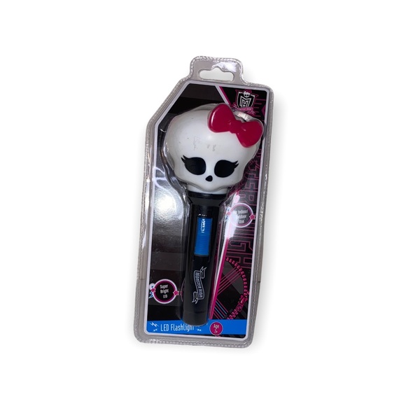 monster high | Toys | Mattel Monster High Led Flashlight | Poshmark
